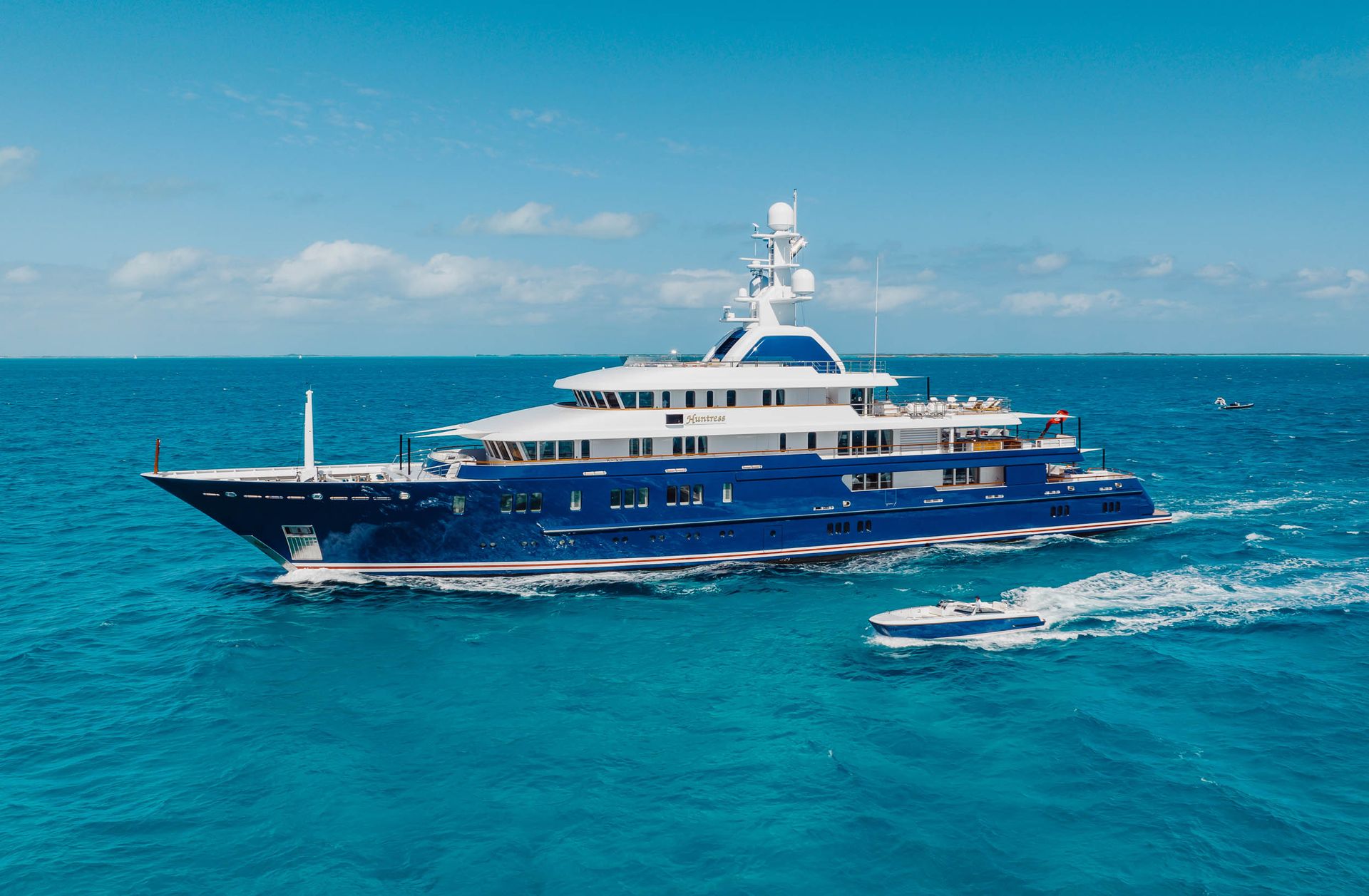 Huntress yacht (Lurssen, 75.6m, 2009)
